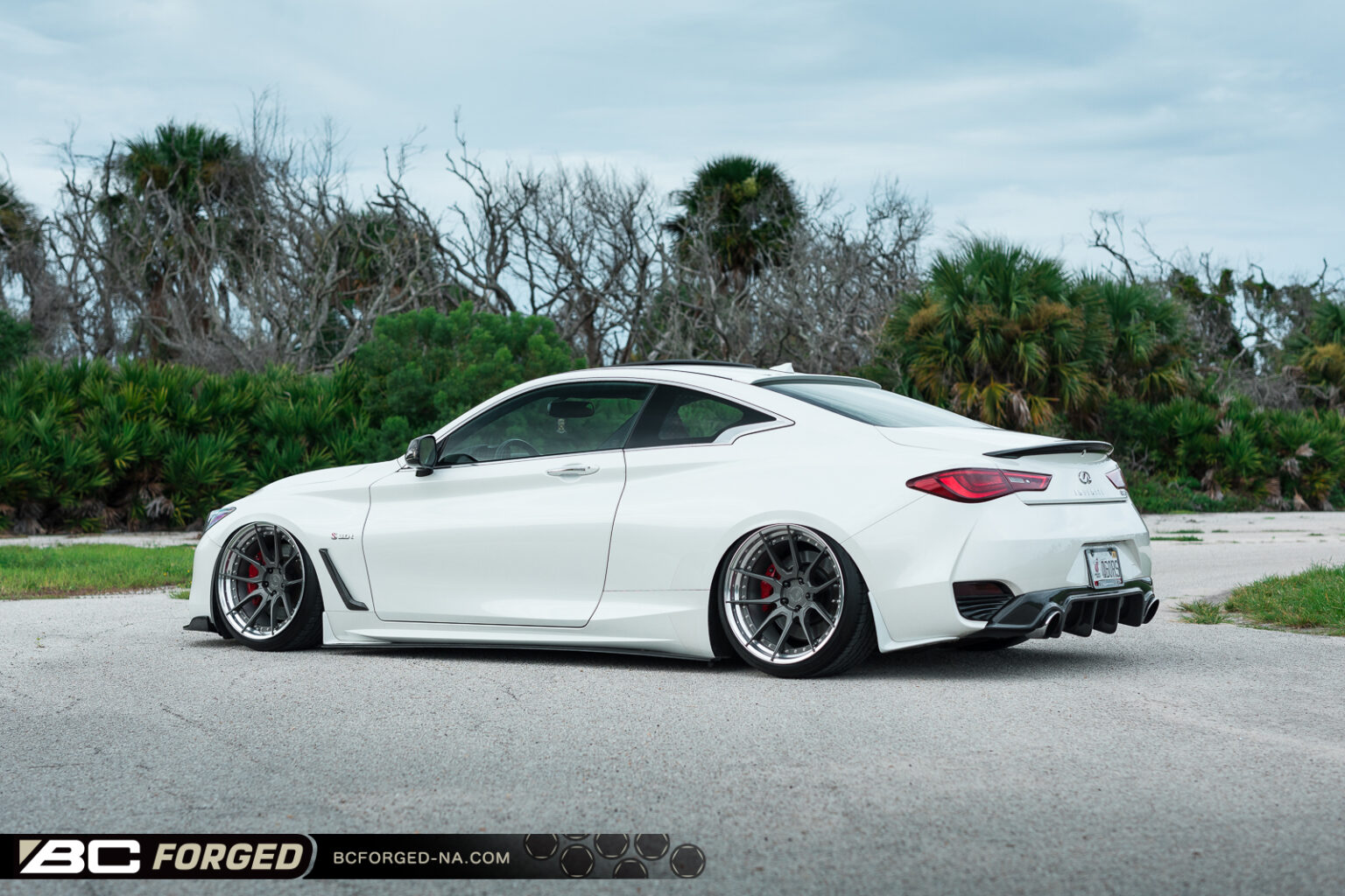 CHRIS’ INFINITI Q60 RED SPORT – 20″ HCA162S - BC Forged NA