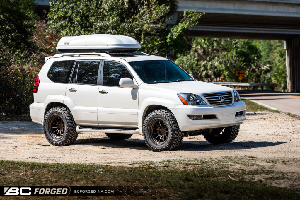 Dan's First Generation Lexus GX470 - 18" TD01 - BC Forged NA